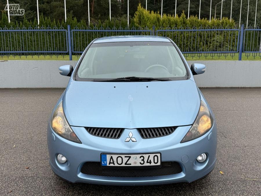 Zils Mitsubishi Grandis 2006 Viļņa, ar dzinēja tilpumu 2.40 L un nobraukumu 300 tūkst. km par 700 €, foto 3 vietnē AUTOMOTO.COM.LV