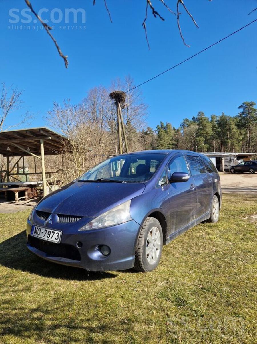 Zils Mitsubishi Grandis 2007 Liepāja, ar dzinēja tilpumu 2.00 L un nobraukumu 405 tūkst. km par 1150 €, foto 3 vietnē AUTOMOTO.COM.LV