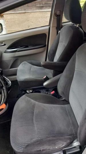 Zils Mitsubishi Grandis 2007 Kupiškis, ar dzinēja tilpumu 2.00 L un nobraukumu 280 tūkst. km par 1450 €, foto 12 vietnē AUTOMOTO.COM.LV