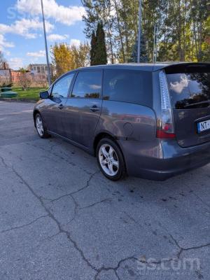 Blue Mitsubishi Grandis 2007 in Riga, with an engine capacity of 2.00 L and mileage of 217 thousand km for 2200 €, photo 5 on AUTOMOTO.COM.LV