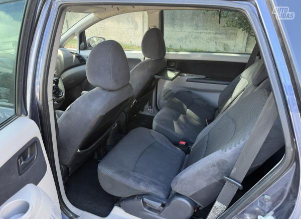 Blue Mitsubishi Grandis 2008 in Vilnius, with an engine capacity of 2.00 L and mileage of 320 thousand km for 1750 €, photo 10 on AUTOMOTO.COM.LV
