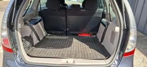 Zils Mitsubishi Grandis 2009 Klaipėda, ar dzinēja tilpumu 2.40 L un nobraukumu 217 tūkst. km par 3700 €, foto 15 vietnē AUTOMOTO.COM.LV