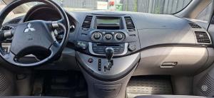 Zils Mitsubishi Grandis 2009 Klaipėda, ar dzinēja tilpumu 2.40 L un nobraukumu 217 tūkst. km par 3700 €, foto 17 vietnē AUTOMOTO.COM.LV