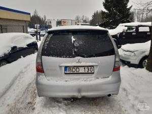 Pelēks Mitsubishi Grandis 2005 Kauņa, ar dzinēja tilpumu 2.40 L un nobraukumu 300 tūkst. km par 777 €, foto 5 vietnē AUTOMOTO.COM.LV