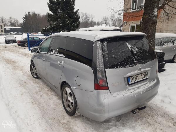 Pelēks Mitsubishi Grandis 2005 Kauņa, ar dzinēja tilpumu 2.40 L un nobraukumu 300 tūkst. km par 777 €, foto 6 vietnē AUTOMOTO.COM.LV
