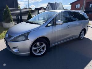 Pelēks Mitsubishi Grandis 2005 Kauņa, ar dzinēja tilpumu 2.38 L un nobraukumu 298 tūkst. km par 1950 €, foto 3 vietnē AUTOMOTO.COM.LV
