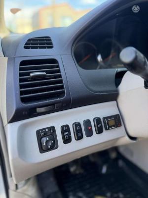 Pelēks Mitsubishi Grandis 2005 Kauņa, ar dzinēja tilpumu 2.38 L un nobraukumu 298 tūkst. km par 1950 €, foto 23 vietnē AUTOMOTO.COM.LV