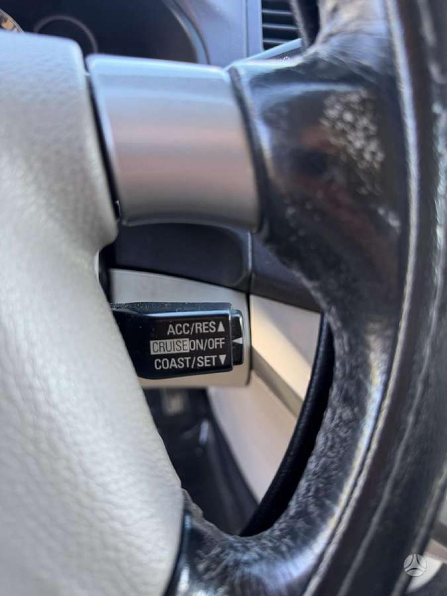 Pelēks Mitsubishi Grandis 2005 Kauņa, ar dzinēja tilpumu 2.38 L un nobraukumu 298 tūkst. km par 1950 €, foto 32 vietnē AUTOMOTO.COM.LV