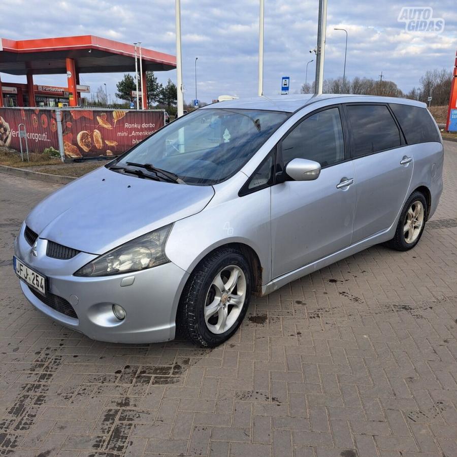 Pelēks Mitsubishi Grandis 2006 Alīta, ar dzinēja tilpumu 2.00 L un nobraukumu 342 tūkst. km par 999 €, foto 1 vietnē AUTOMOTO.COM.LV