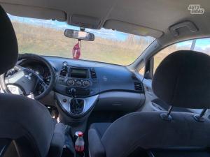 Pelēks Mitsubishi Grandis 2006 Kauņa, ar dzinēja tilpumu 2.00 L un nobraukumu 400 tūkst. km par 800 €, foto 10 vietnē AUTOMOTO.COM.LV