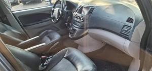 Pelēks Mitsubishi Grandis 2006 Valmiera, ar dzinēja tilpumu 2.00 L un nobraukumu 393 tūkst. km par 1900 €, foto 10 vietnē AUTOMOTO.COM.LV