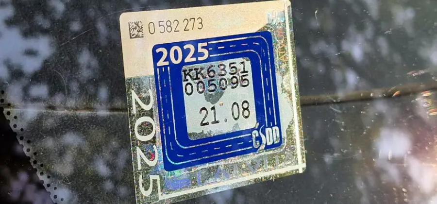 Pelēks Mitsubishi Grandis 2006 Valmiera, ar dzinēja tilpumu 2.00 L un nobraukumu 393 tūkst. km par 1900 €, foto 16 vietnē AUTOMOTO.COM.LV