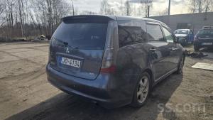 Pelēks Mitsubishi Grandis 2007 Valmiera, ar dzinēja tilpumu 2.00 L un nobraukumu 0 tūkst. km par 1799 €, foto 5 vietnē AUTOMOTO.COM.LV