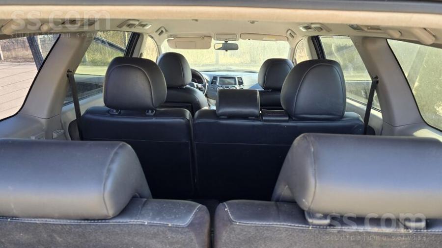 Pelēks Mitsubishi Grandis 2007 Valmiera, ar dzinēja tilpumu 2.00 L un nobraukumu 0 tūkst. km par 1799 €, foto 13 vietnē AUTOMOTO.COM.LV
