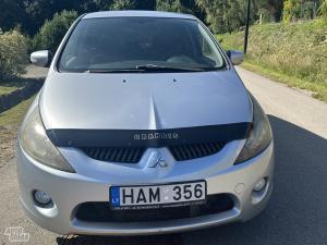 Pelēks Mitsubishi Grandis 2007 Alīta, ar dzinēja tilpumu 2.00 L un nobraukumu 342 tūkst. km par 1700 €, foto  vietnē AUTOMOTO.COM.LV