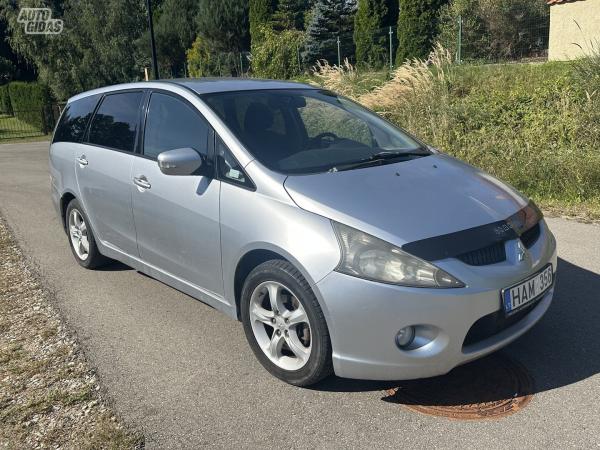 Mitsubishi Grandis 2007 Alīta vietnē Pelēks Mitsubishi Grandis 2007 Alīta, ar dzinēja tilpumu 2.00 L un nobraukumu 342 tūkst. km par 1700 €, foto 3 vietnē AUTOMOTO.COM.LV