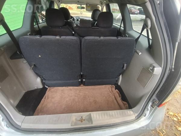 Grey Mitsubishi Grandis 2007 in Riga, with an engine capacity of 2.00 L and mileage of 0 thousand km for 1500 €, photo 9 on AUTOMOTO.COM.LV
