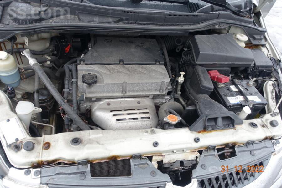 Pelēks Mitsubishi Grandis 2008 Rīga, ar dzinēja tilpumu 2.40 L un nobraukumu 158 tūkst. km par 6500 €, foto 10 vietnē AUTOMOTO.COM.LV