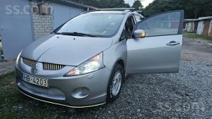 Grey Mitsubishi Grandis 2008 in Ventspils, with an engine capacity of 2.00 L and mileage of 385 thousand km for 2495 €, photo 18 on AUTOMOTO.COM.LV
