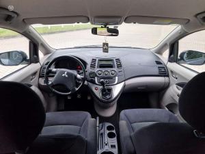 Pelēks Mitsubishi Grandis 2010 Raseiniai, ar dzinēja tilpumu 1.97 L un nobraukumu 240 tūkst. km par 2750 €, foto 8 vietnē AUTOMOTO.COM.LV