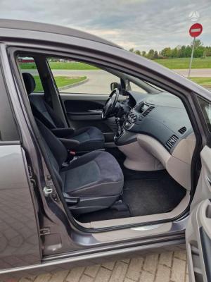 Pelēks Mitsubishi Grandis 2010 Raseiniai, ar dzinēja tilpumu 1.97 L un nobraukumu 240 tūkst. km par 2750 €, foto 9 vietnē AUTOMOTO.COM.LV