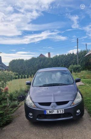 Grey Mitsubishi Grandis 2010 in Jonava, with an engine capacity of 2.00 L and mileage of 333 thousand km for 1850 €, photo  on AUTOMOTO.COM.LV