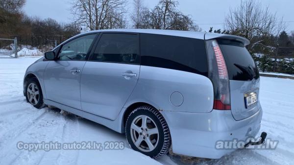 Pelēks Mitsubishi Grandis 2006 Tallina, ar dzinēja tilpumu 2.00 L un nobraukumu 340 tūkst. km par 2500 €, foto 4 vietnē AUTOMOTO.COM.LV