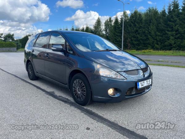 Pelēks Mitsubishi Grandis 2007 Tartu, ar dzinēja tilpumu 2.00 L un nobraukumu 250 tūkst. km par 3200 €, foto 2 vietnē AUTOMOTO.COM.LV