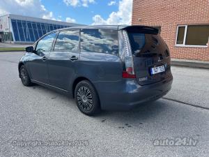Grey Mitsubishi Grandis 2007 in Tartu, with an engine capacity of 2.00 L and mileage of 250 thousand km for 3200 €, photo 6 on AUTOMOTO.COM.LV
