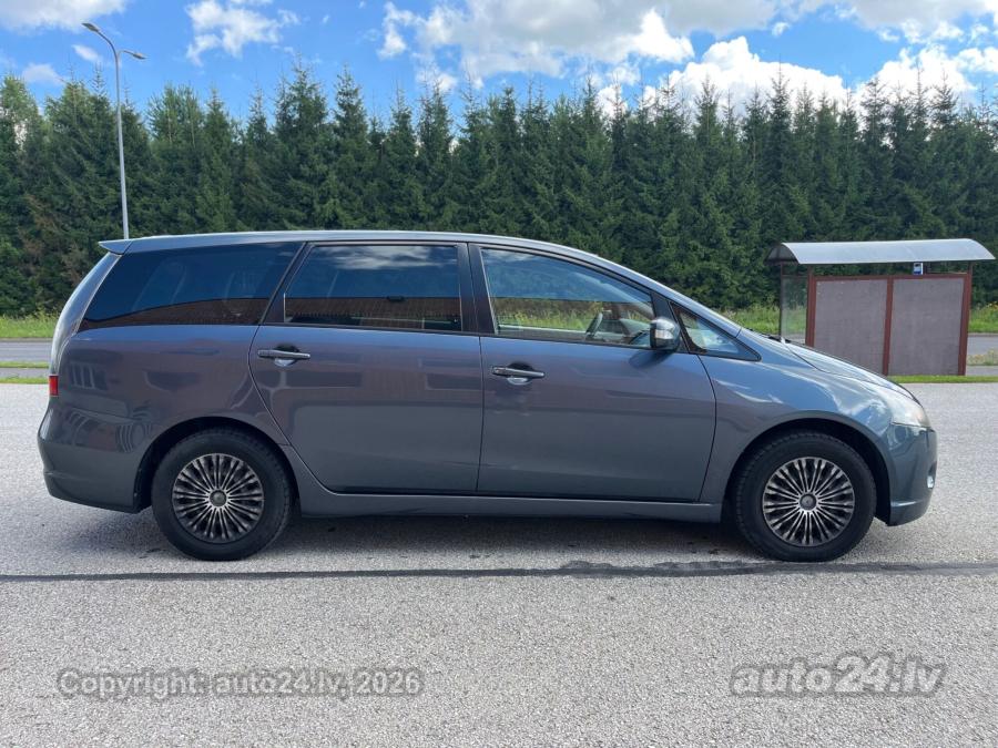 Grey Mitsubishi Grandis 2007 in Tartu, with an engine capacity of 2.00 L and mileage of 250 thousand km for 3200 €, photo 7 on AUTOMOTO.COM.LV