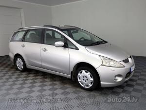 Pelēks Mitsubishi Grandis 2010 Tallina, ar dzinēja tilpumu 2.40 L un nobraukumu 334 tūkst. km par 1199 €, foto  vietnē AUTOMOTO.COM.LV