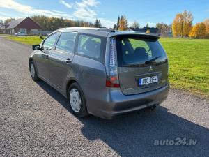 Pelēks Mitsubishi Grandis 2011 Tartu, ar dzinēja tilpumu 2.40 L un nobraukumu 280 tūkst. km par 1300 €, foto 3 vietnē AUTOMOTO.COM.LV