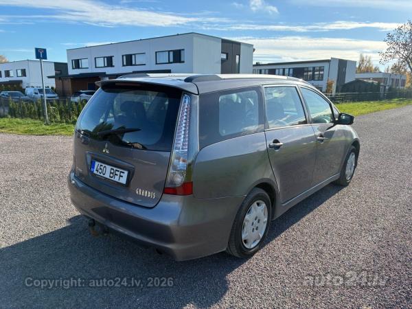 Mitsubishi Grandis 2011 Tartu vietnÄ PelÄks Mitsubishi Grandis 2011 Tartu, ar dzinÄja tilpumu 2.40 L un nobraukumu 280 tÅ«kst. km par 1300 ā¬, foto 4 vietnÄ AUTOMOTO.COM.LV