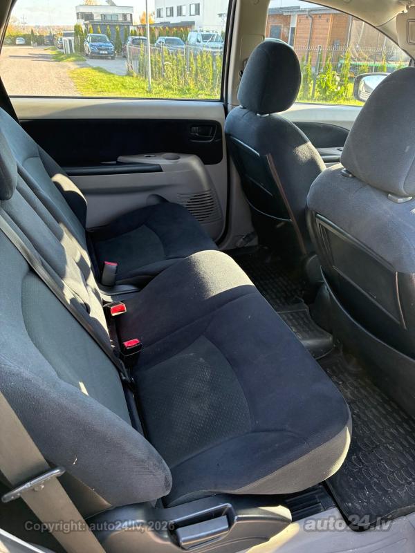Mitsubishi Grandis 2011 Tartu vietnÄ PelÄks Mitsubishi Grandis 2011 Tartu, ar dzinÄja tilpumu 2.40 L un nobraukumu 280 tÅ«kst. km par 1300 ā¬, foto 8 vietnÄ AUTOMOTO.COM.LV