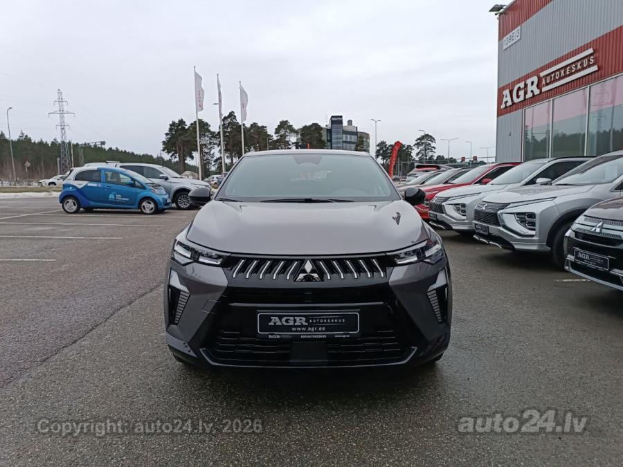 Pelēks Mitsubishi Grandis 2026 Tallina, ar dzinēja tilpumu 1.80 L un nobraukumu 10 tūkst. km par 33990 €, foto 3 vietnē AUTOMOTO.COM.LV