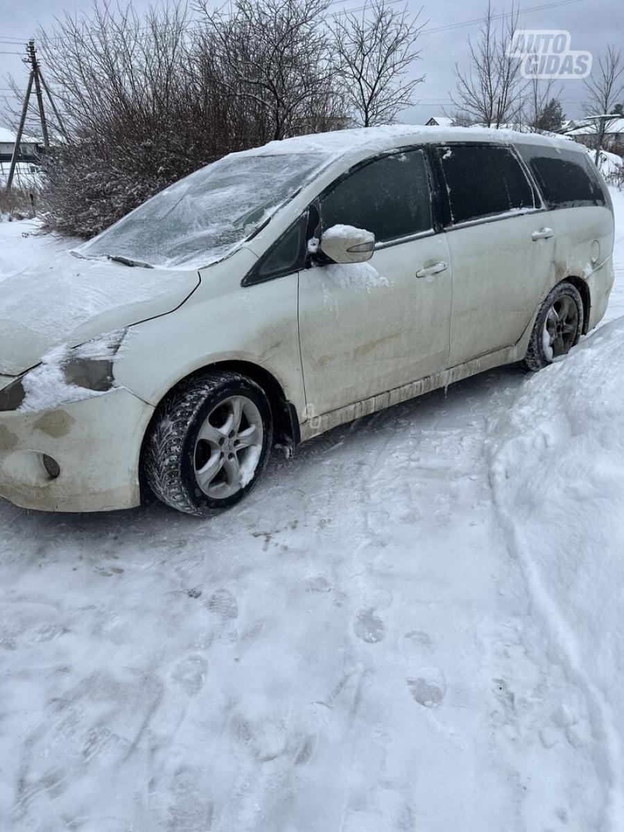 Mitsubishi Grandis 2004 in Vilnius, with an engine capacity of 2.40 L and mileage of 350 thousand km for 699 €, photo 1 on AUTOMOTO.COM.LV