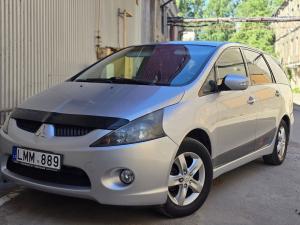 Mitsubishi Grandis 2004 Šauļi, ar dzinēja tilpumu 2.40 L un nobraukumu 240 tūkst. km par 1250 €, foto  vietnē AUTOMOTO.COM.LV