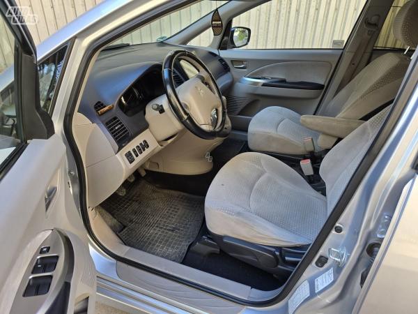 Mitsubishi Grandis 2004 Šauļi, ar dzinēja tilpumu 2.40 L un nobraukumu 240 tūkst. km par 1250 €, foto 7 vietnē AUTOMOTO.COM.LV