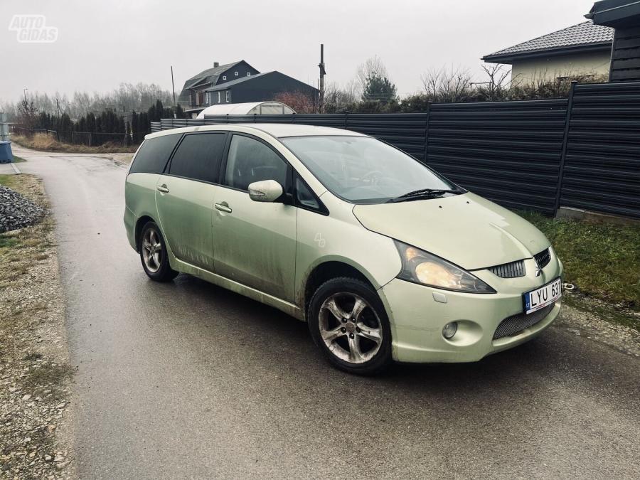 Mitsubishi Grandis 2006 in Alytus, with an engine capacity of 2.40 L and mileage of 264 thousand km for 850 €, photo 1 on AUTOMOTO.COM.LV
