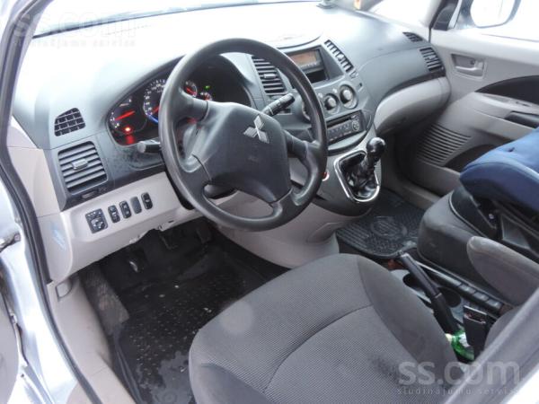 Mitsubishi Grandis 2006 Tukums, ar dzinēja tilpumu 2.00 L un nobraukumu 350 tūkst. km par 1490 €, foto 6 vietnē AUTOMOTO.COM.LV