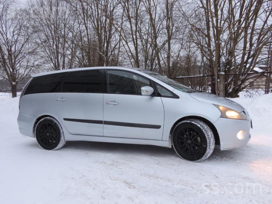 Mitsubishi Grandis 2006 Tukums, ar dzinēja tilpumu 2.00 L un nobraukumu 350 tūkst. km par 690 €, foto 3 vietnē AUTOMOTO.COM.LV