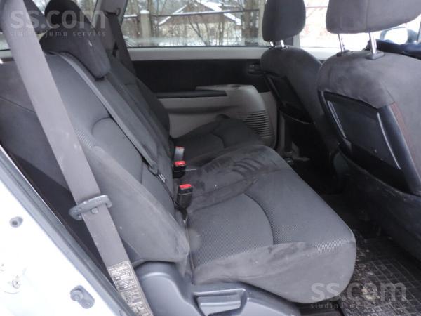 Mitsubishi Grandis 2006 in Tukums, with an engine capacity of 2.00 L and mileage of 350 thousand km for 690 €, photo 8 on AUTOMOTO.COM.LV