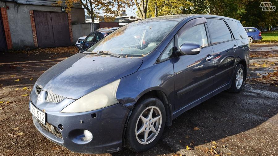 Mitsubishi Grandis 2006 Šauļi, ar dzinēja tilpumu 2.00 L un nobraukumu 266 tūkst. km par 450 €, foto 1 vietnē AUTOMOTO.COM.LV