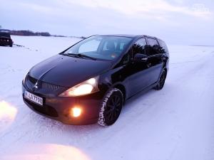 Mitsubishi Grandis 2007 Marijampole, ar dzinēja tilpumu 2.00 L un nobraukumu 267 tūkst. km par 2000 €, foto  vietnē AUTOMOTO.COM.LV