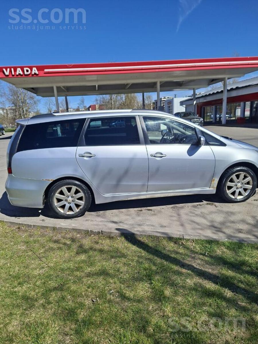 Mitsubishi Grandis 2007 Rīga, ar dzinēja tilpumu 2.00 L un nobraukumu 309 tūkst. km par 1300 €, foto 4 vietnē AUTOMOTO.COM.LV