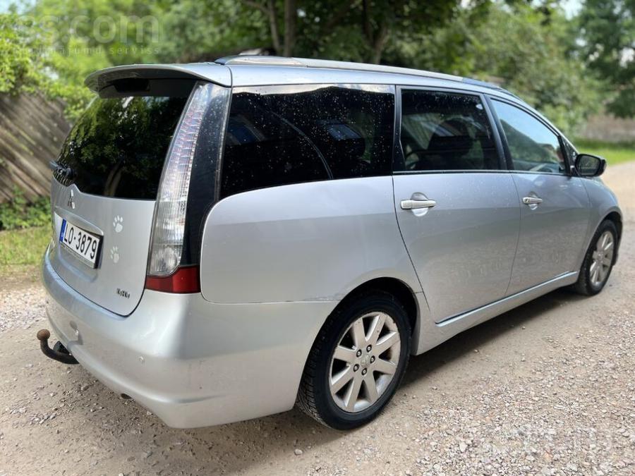 Mitsubishi Grandis 2007 Rīga, ar dzinēja tilpumu 2.00 L un nobraukumu 309 tūkst. km par 1150 €, foto 4 vietnē AUTOMOTO.COM.LV