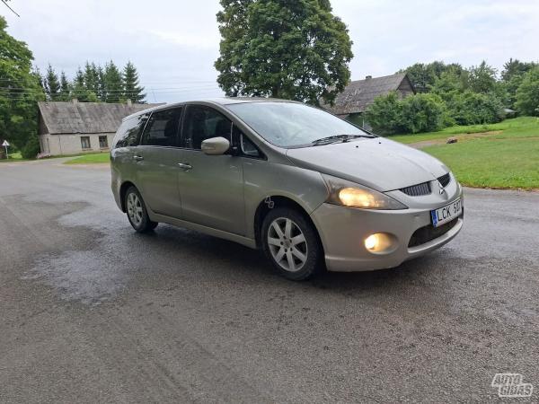 Mitsubishi Grandis 2007 Telšiai, ar dzinēja tilpumu 2.00 L un nobraukumu 300 tūkst. km par 1000 €, foto 4 vietnē AUTOMOTO.COM.LV