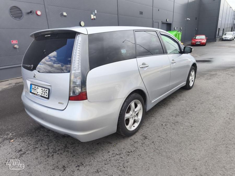 Mitsubishi Grandis 2008 in Kaunas, with an engine capacity of 2.00 L and mileage of 420 thousand km for 1000 €, photo 6 on AUTOMOTO.COM.LV