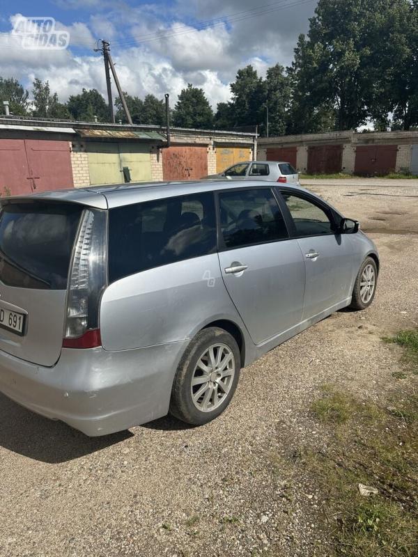 Mitsubishi Grandis 2008 Ukmergė, ar dzinēja tilpumu 2.00 L un nobraukumu 300 tūkst. km par 1000 €, foto 4 vietnē AUTOMOTO.COM.LV
