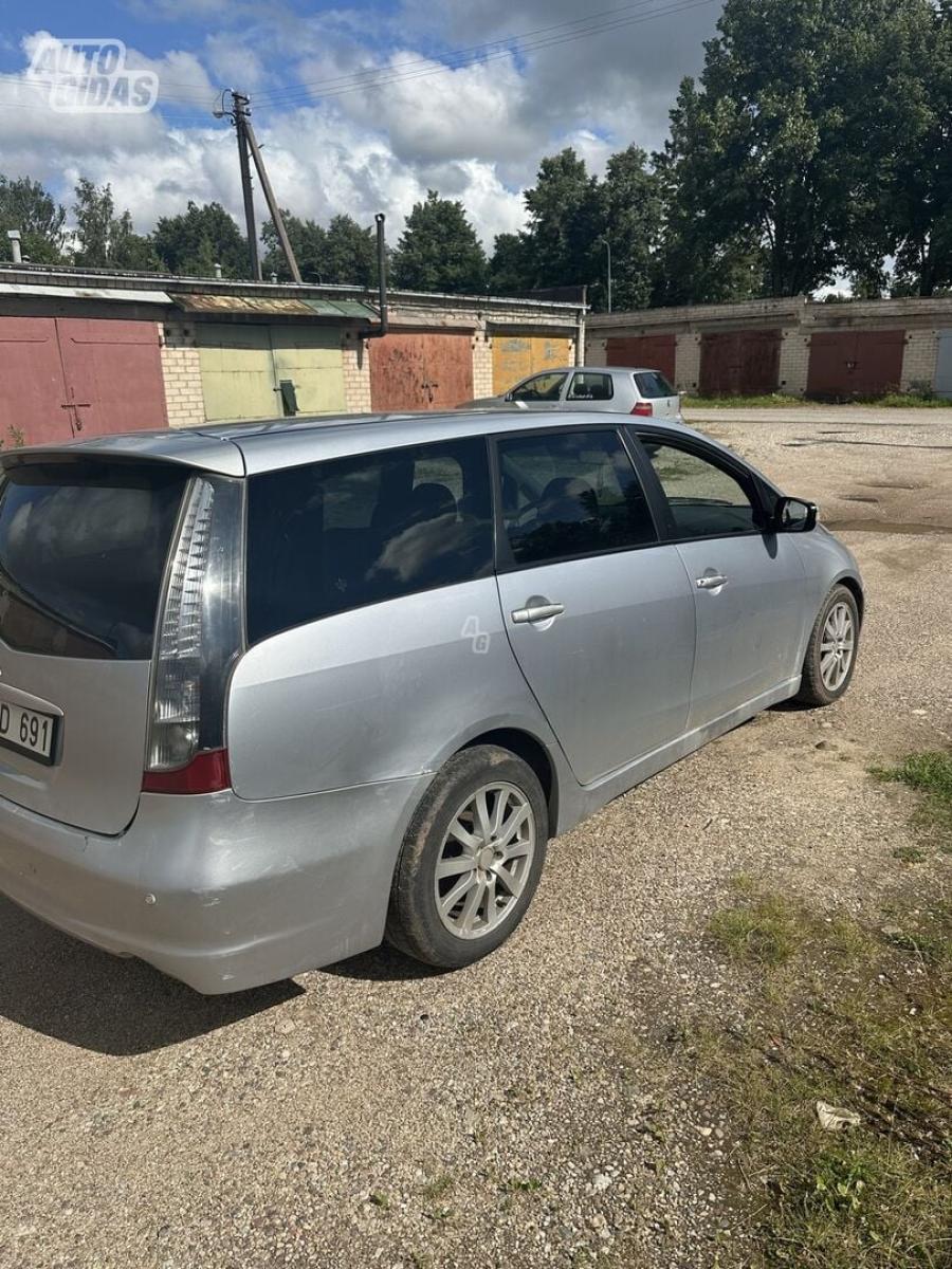 Mitsubishi Grandis 2008 Ukmergė, ar dzinēja tilpumu 2.00 L un nobraukumu 300 tūkst. km par 1000 €, foto 4 vietnē AUTOMOTO.COM.LV